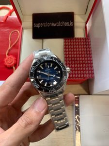 Omega Seamaster Planet Ocean Ultra Deep Blue Super Clone