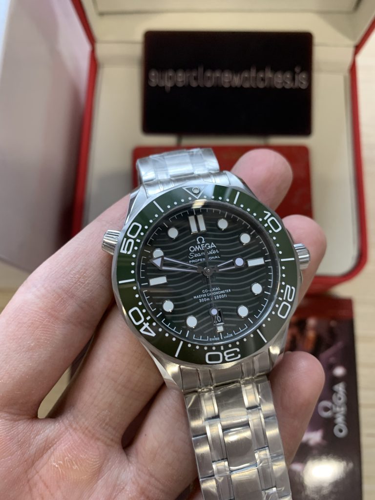 Omega Seamaster Diver 300m Co Axial Green Dial Replica